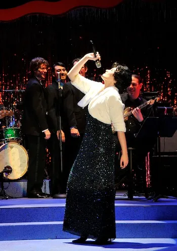Theater Review: "A Closer Walk With Patsy Cline" -- An Enjoyable Homage ...