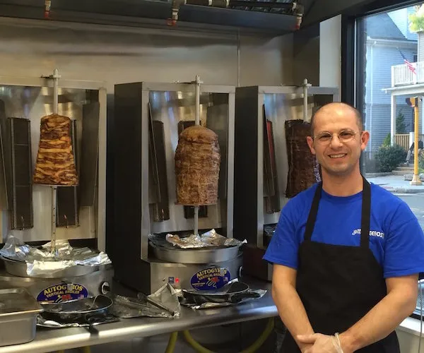 Fuse Food Review: "Yeeros" -- A Splendidly Traditional Gyro Joint - The ...